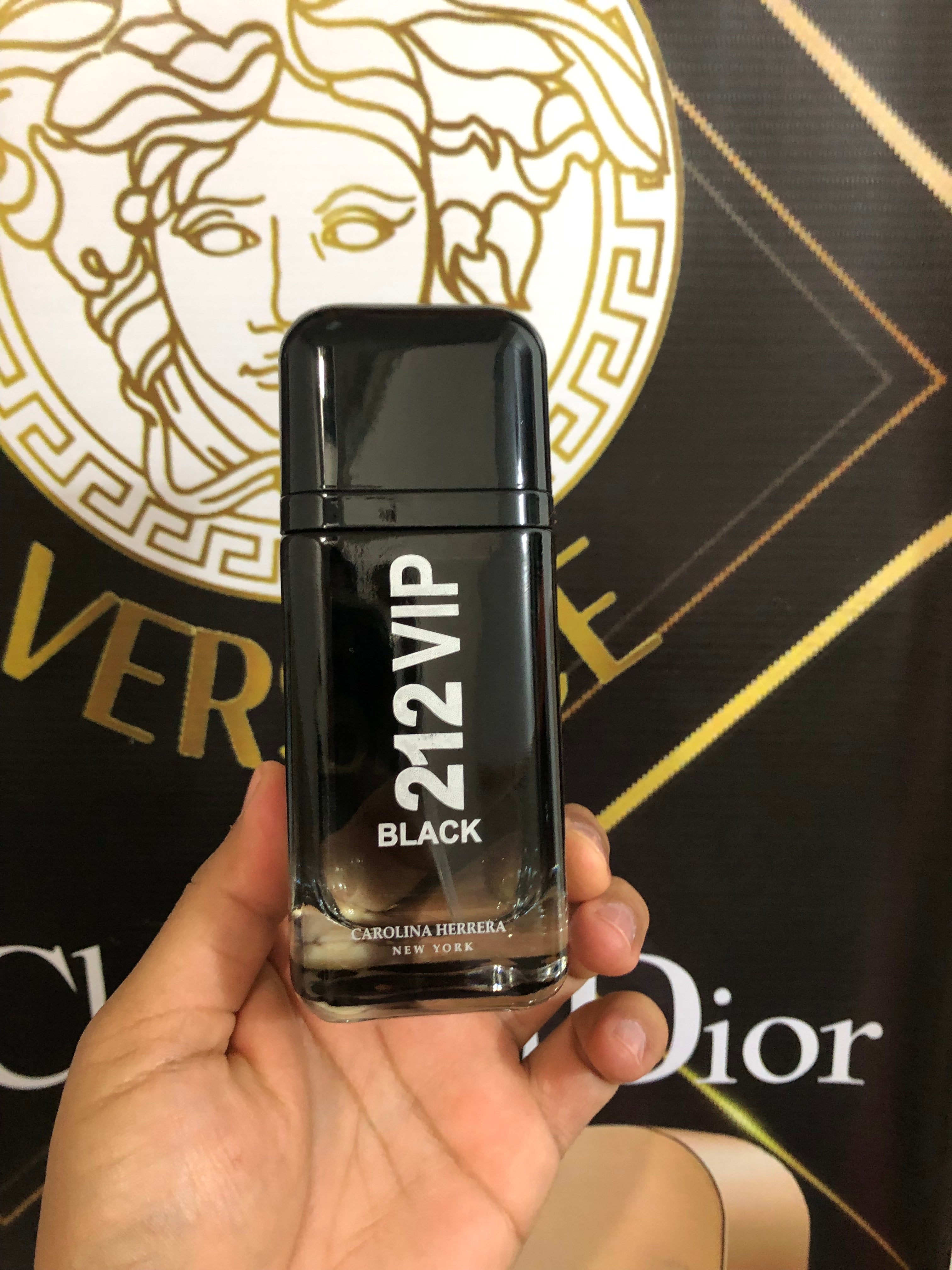 Carolina Herrera 212 Vip black – Loja Online